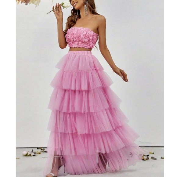 MODA ME COUTURE | Tops | Glamorous Tube Top Layer Hem Mesh Maxi Skirt ...